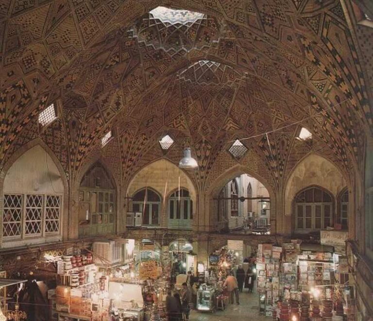 Tehran Grand Bazaar - ADVENTURE IRAN Official Website - Iranian Tour ...